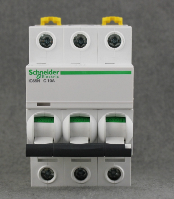 现货天津施耐德空气开关IC65N 1P C10A施耐德小型断路器A9F18110[品牌 价格 图片 报价]-易卖工控网